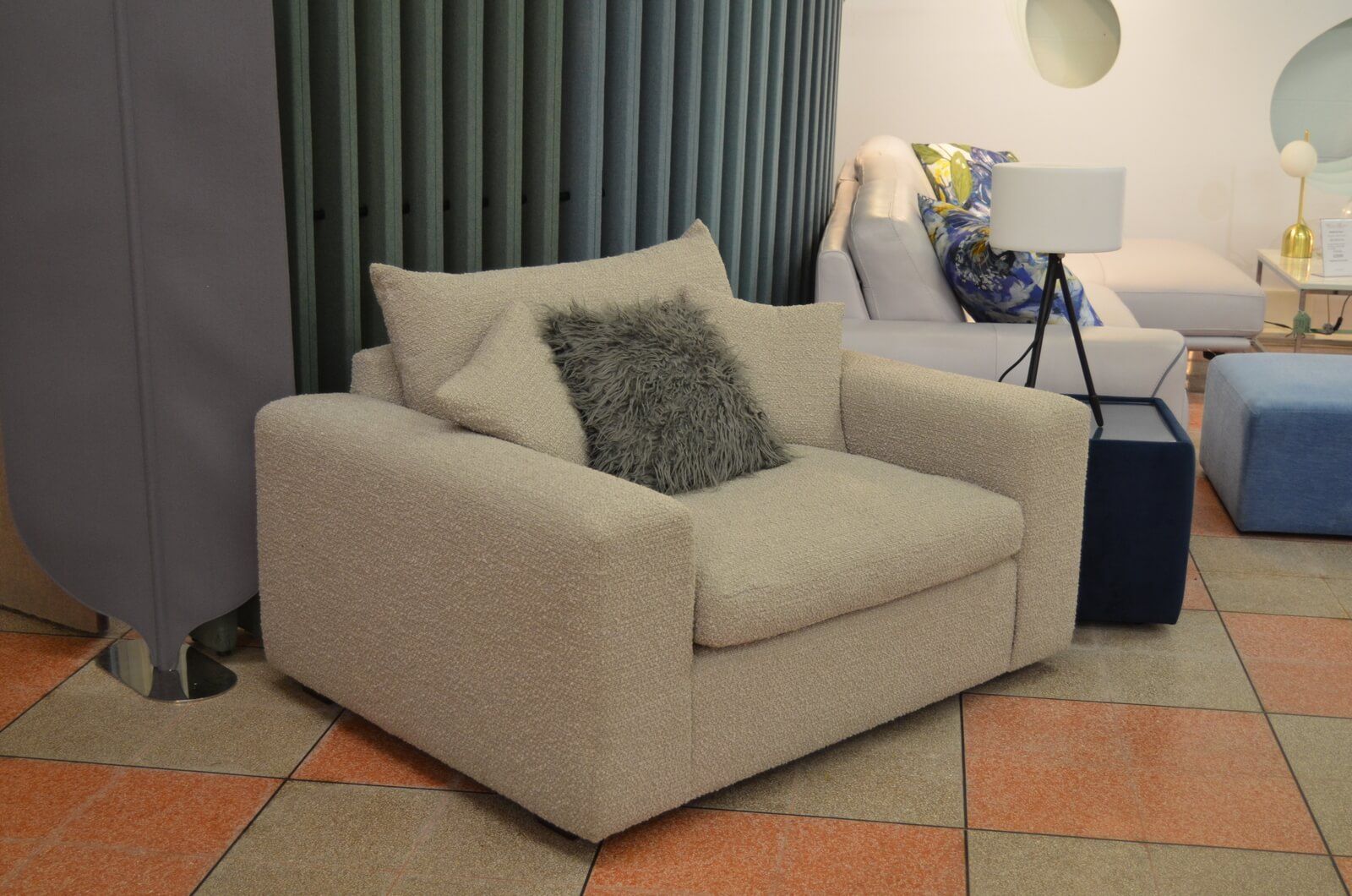 Sapphire Snuggler Chair in Beige Boucle Fabric